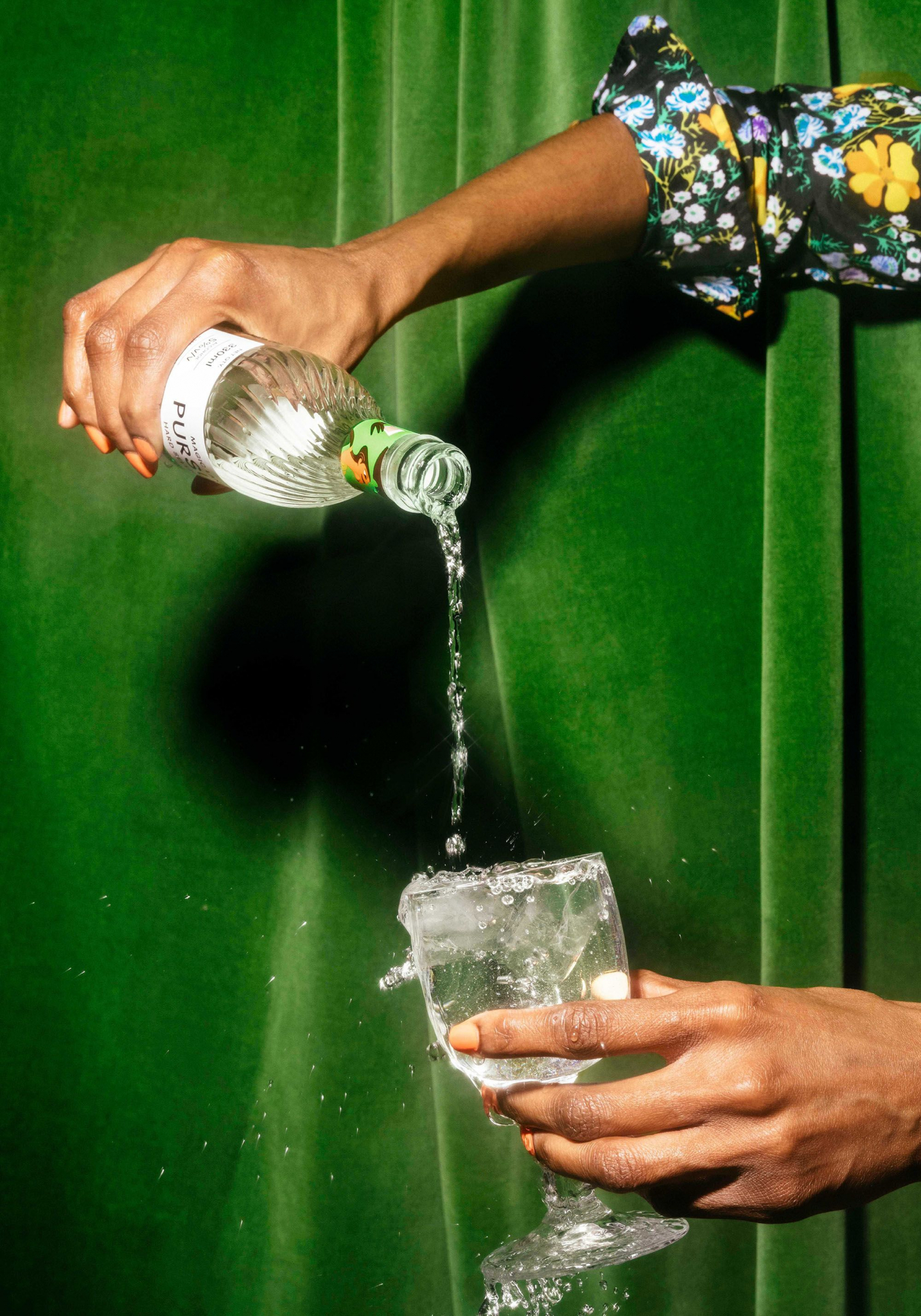 New Packaging for Pursue Hard Seltzer by OlssønBarbieri — BP&O