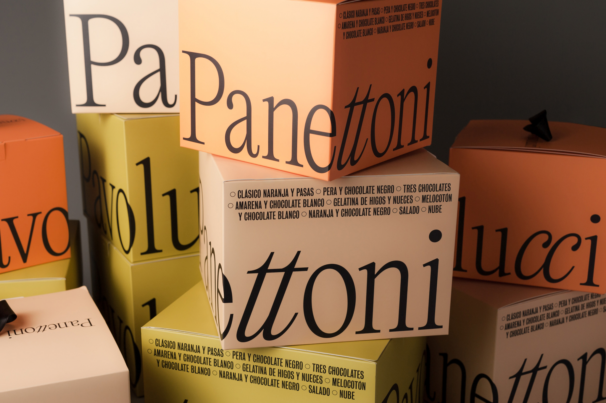 Packaging for Panettoni Pavolucci by Requena Office — BP&O